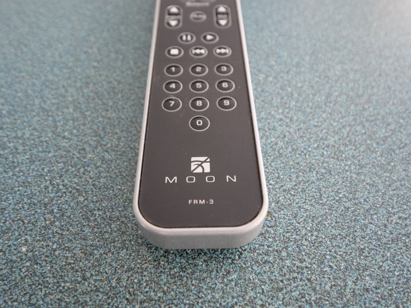 Moon Audio FRM-3 remote Moon FRM-3 remote