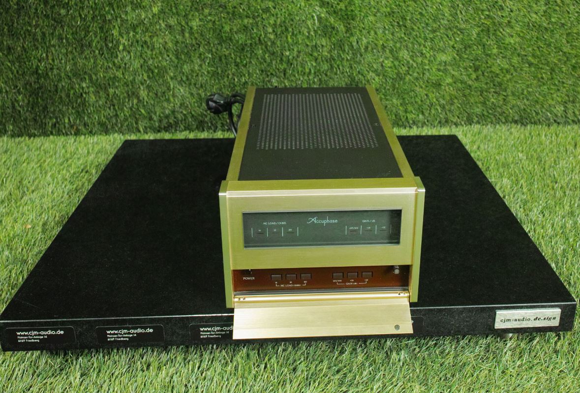 Accuphase C-17 MC-VorVorstufe Accuphase C-17 MC-VorVorstufe
