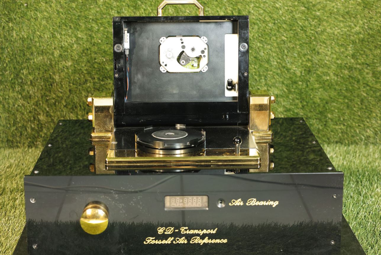 Forsell Air Reference CD Transport. Forsell Air Reference CD Transport.