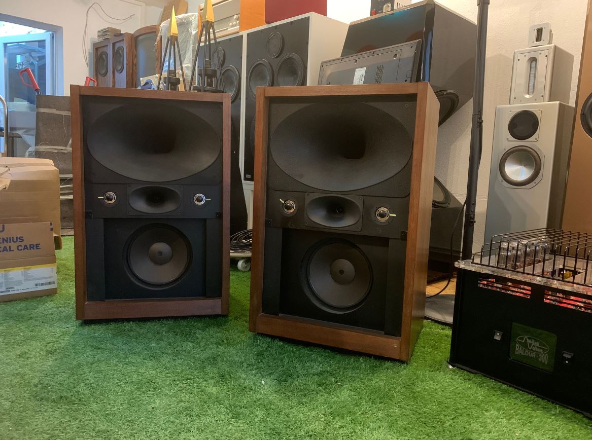 Kondo Audionote Japan Horn Speaker YL ACOUSTIC Model YL-15 Kondo Audio ...