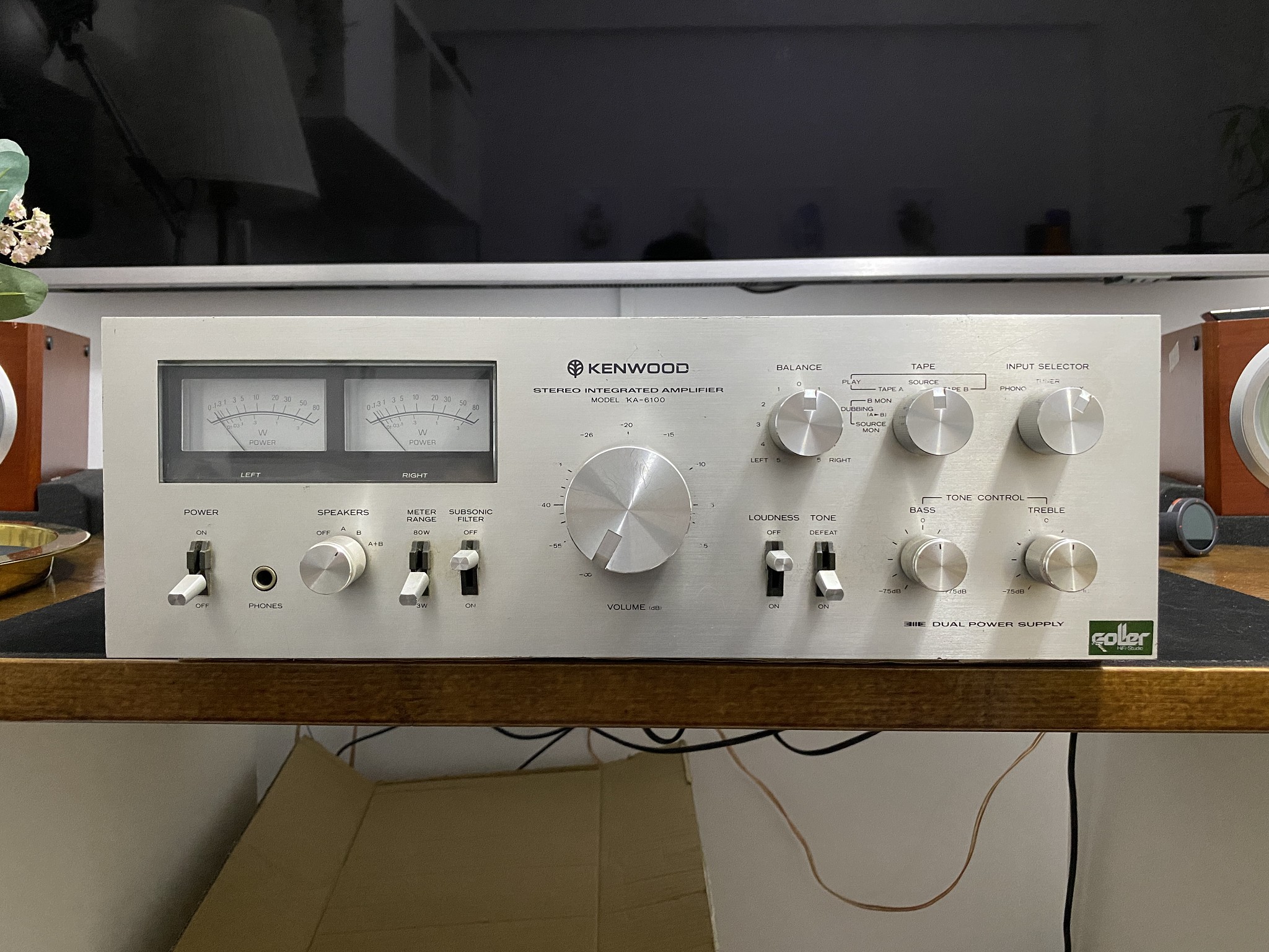 Kenwood KA-6100 Kenwood KA-6100 Stereo Integrated Amplifier