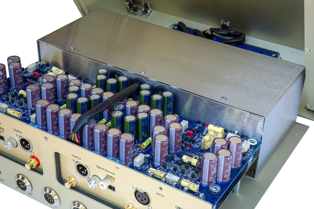 Constellation Audio Revelation 2 Phono Preamplifier - audioG Magazine