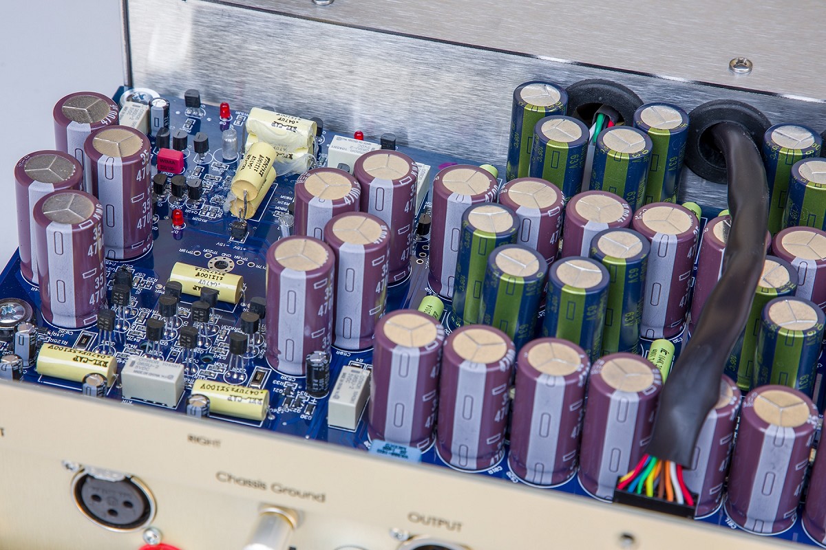 Constellation Audio Revelation 2 Phono Preamplifier - audioG Magazine